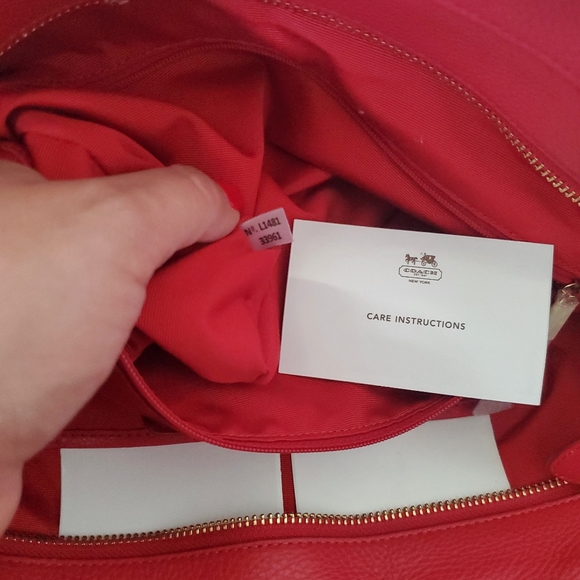 Coach | Bags | Coach Ellis Pebbled Leather Shoulder Tote | Poshmark